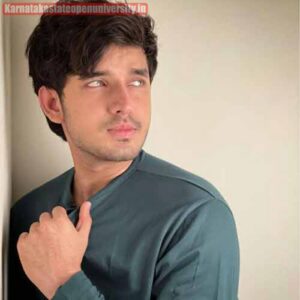 Paras Kalnawat Wiki, Biography, Age, Height, Weight, Wife, Boyfriend ...